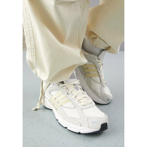 Кроссовки adidas, размер 38, белый