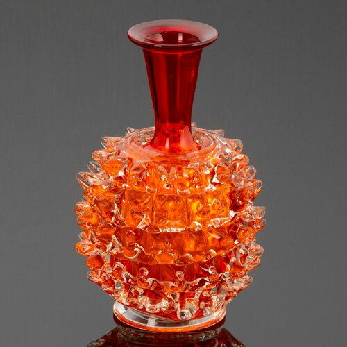 Миниатюрная ваза украшенная игольчатым декором (hobnail), стекло, гутная техника