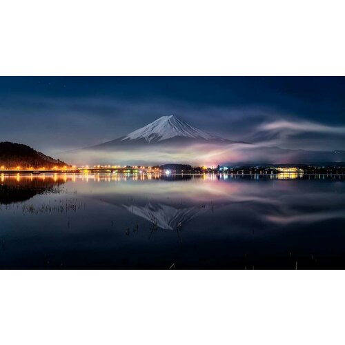 Картина на холсте 60x110 Альянс Лес "Гора фудзияма Япония ночь" на подрамнике / интерьер/ декор