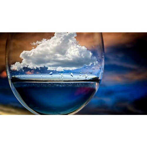 Картина на холсте 60x110 Альянс Лес "Cloud in a glass бокал" на подрамнике / интерьер/ декор