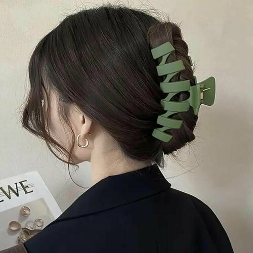 Крабик для волос дизайнерский, женская заколка-краб матовая 13 см, зеленый