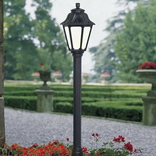 Садовый светильник-столбик Fumagalli Mizar. R/Anna E22.151.000. AYG1R, Черный и Опал (молочный), с лампой 350Lm, 3000К