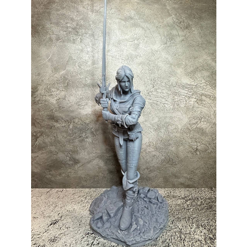 Ciri Цири с мечом фигурка (20 см / Серый (без покраски))