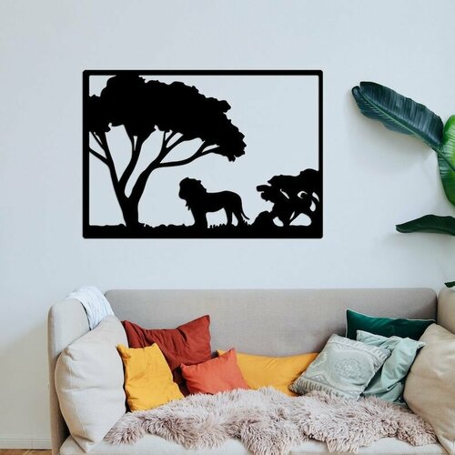 Декоративное панно деревянное, Лев в джунглях (черный цвет)