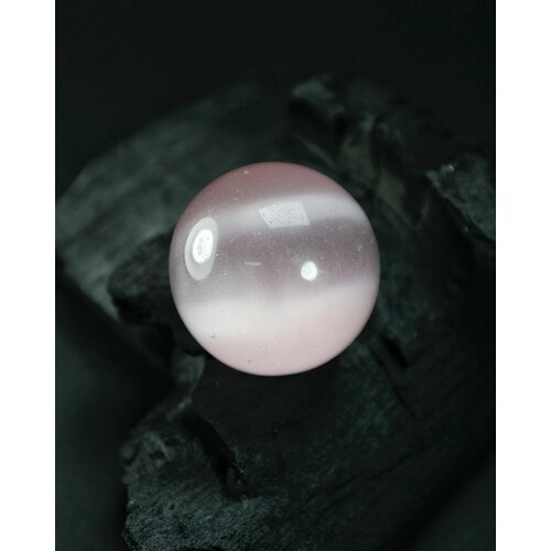 Кошачий глаз (Улексит) - шар, диаметр 39-40 мм, розовый - имитированный камень, самоцвет для декора, интерьера и коллекции