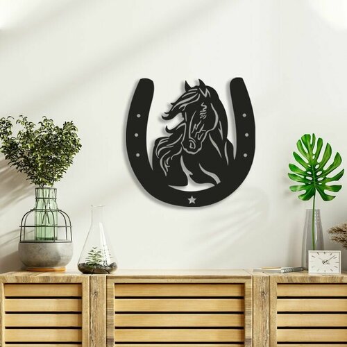Декоративное металлическое панно, Лошадь на счастье (черный цвет)