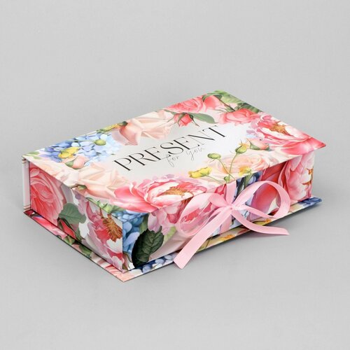 Подарочная коробка-книга Present for you "Нежность", 20*12,5*5 см (внутри 18,5х11,5х4,5) для девушки/женщины