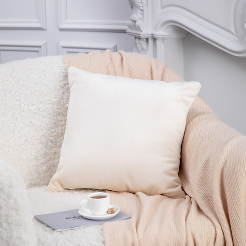 Подушка декоративная на диван Bogacho Фелисити белого цвета