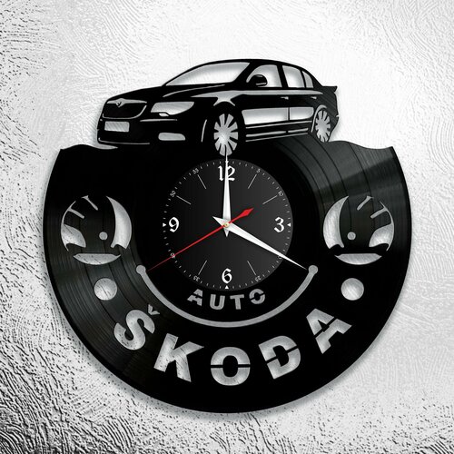 Настенные часы с изображением Skoda, Шкода