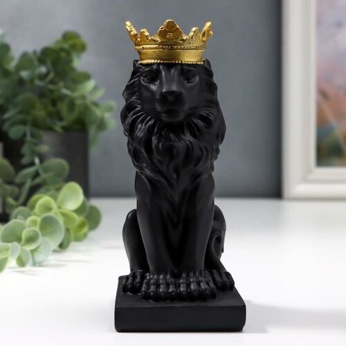 SUI Сувенир полистоун "Чёрный лев в золотой короне" 13,8х5,8х8 см