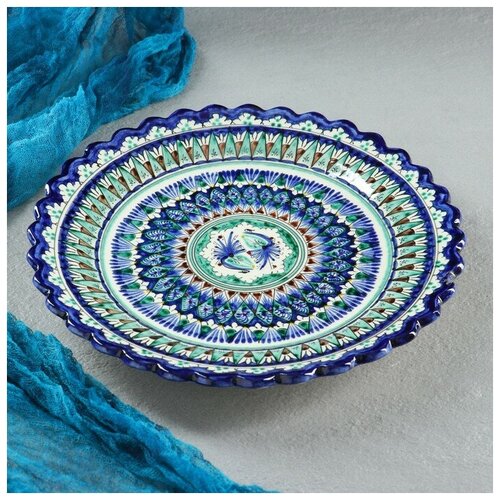 Шафран Тарелка Риштанская Керамика "Цветы", синяя, рельефная, 25 см