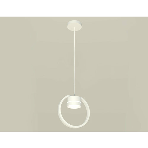 Подвесной светильник с акрилом Ambrella Light Traditional XB9101153