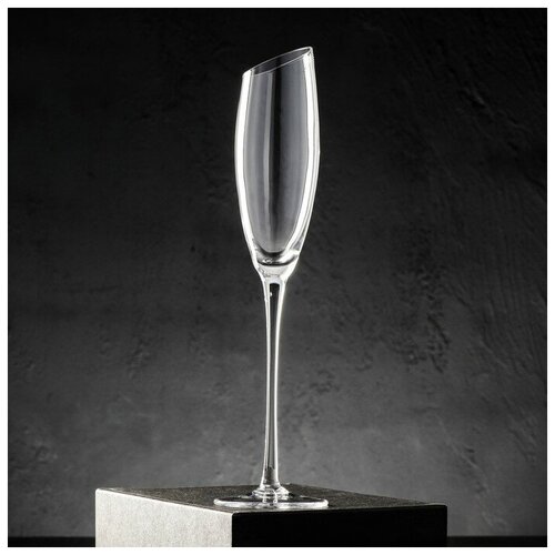 Бокал для шампанского Magistro «Иллюзия», 180 мл, 5,5×27,5 см, цвет прозрачный