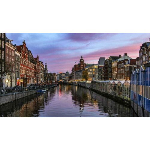 Картина на холсте 60x110 LinxOne "Amsterdam столица и" интерьерная для дома / на стену / на кухню / с подрамником