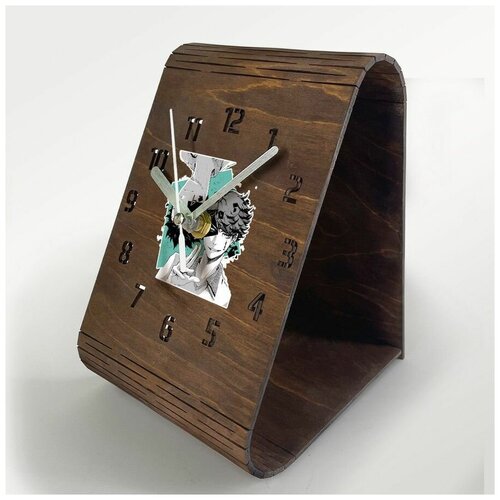 Настольные часы из дерева, цвет венге, яркий рисунок аниме волейболл! - 134