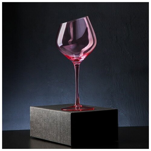 Бокал для вина Magistro «Иллюзия», 550 мл, 10×24 см, цвет розовый