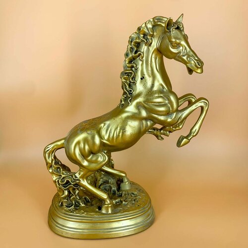 Статуэтка "Золотая лошадь", полистоун, высота 42 см
