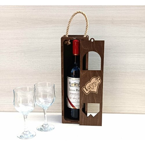 Подарочная винная коробка " Love is " , деревянный короб для вина