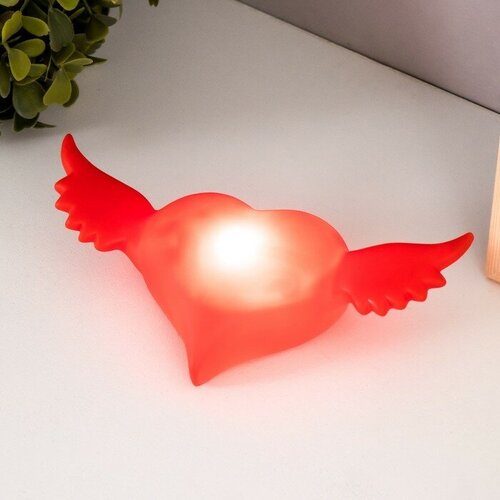 RISALUX Ночник Сердце с крыльями LED красный 7х14,3х3,8 см
