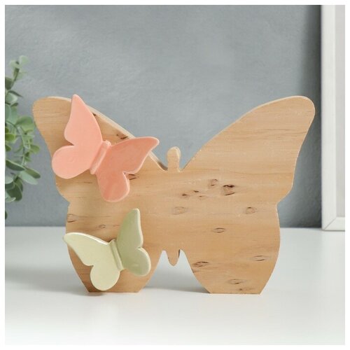 Сувенир керамика, дерево "Бабочка с маленькими бабочками" 15,9х5,3х21 см