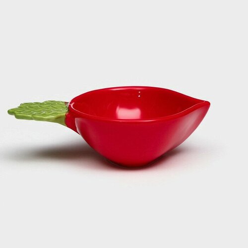 Тарелка керамическая "Редис", глубокая, красная, 16 см, 1 сорт, Иран (комплект из 3 шт)