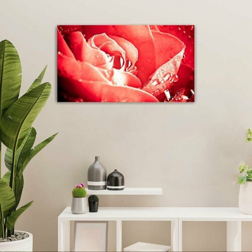 Картина на холсте 60x110 LinxOne "Роза, макро, капли" интерьерная для дома / на стену / на кухню / с подрамником