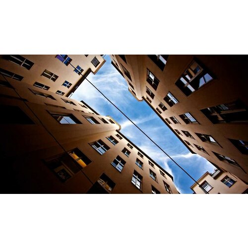 Картина на холсте 60x110 LinxOne "Дома окна небо облака" интерьерная для дома / на стену / на кухню / с подрамником