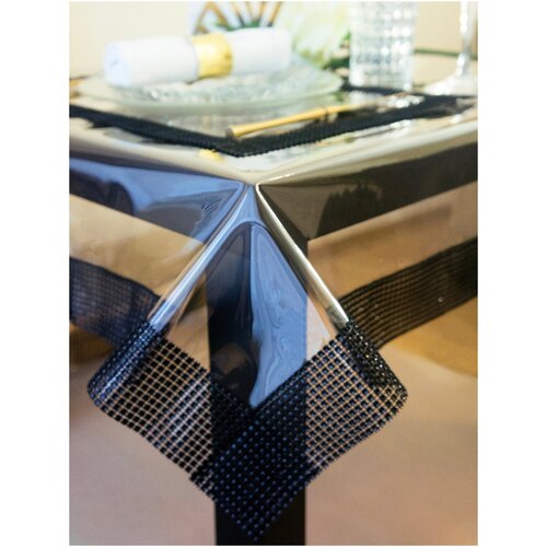 Скатерть силиконовая Pro.Decor, прямоугольник 160x140 см (0,3 мм), черная, гибкое стекло / Скатерть для дома, кухни, гостиной, столовой/