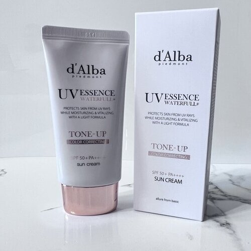 D’Alba Солнцезащитный крем эссенция Tone UP (50 мл) SPF 50 PA UV Essence Water full