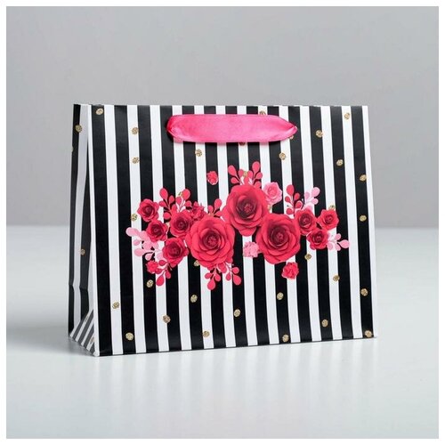 Пакет подарочный ламинированный «Gifts», 22 × 17,5 × 8 см