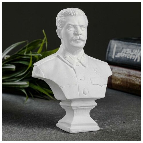 Хорошие сувениры Бюст Сталина 13х9х6см