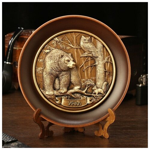 Тарелка сувенирная "Медведь, сова и белка", керамика, гипс, d=16 см./В упаковке шт: 1