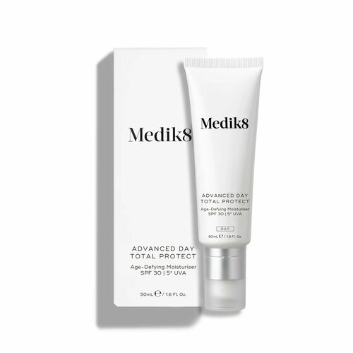 Увлажняющий антивозрастной крем с SPF30 Medik8 Advanced Day Total Protect SPF30 50 ml.