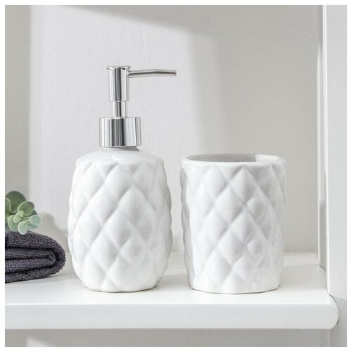 Набор аксессуаров для ванной комнаты "Ромбус", 2 предмета (дозатор для мыла, стакан), цвет белый