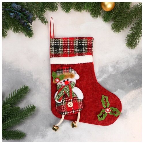 Носок для подарков "Снеговик с длинными ножками" 19х25 см, красный