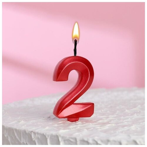Свеча в торт "Грань", цифра "2", красный металлик, 8 см