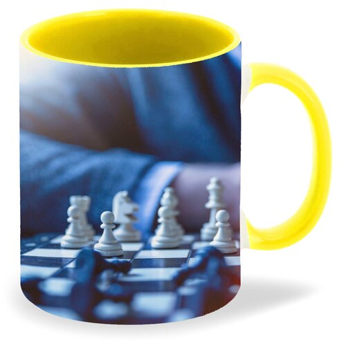 Кружка желтая CoolPodarok Шахматы Шахматист Белая Пешка
