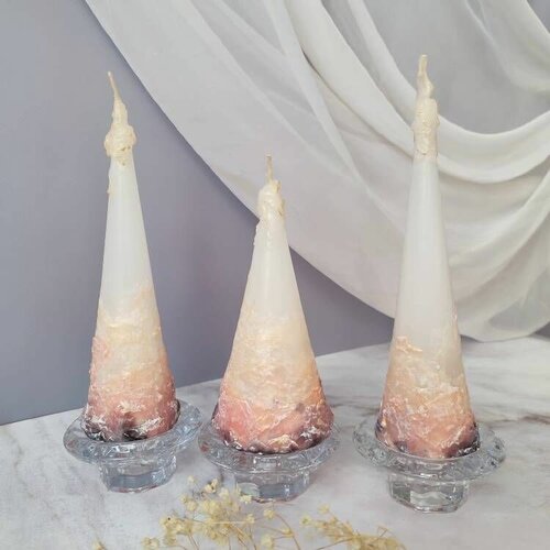Комплект свадебных свечей "Семейный очаг" Конус Розовый из пищевого парафина