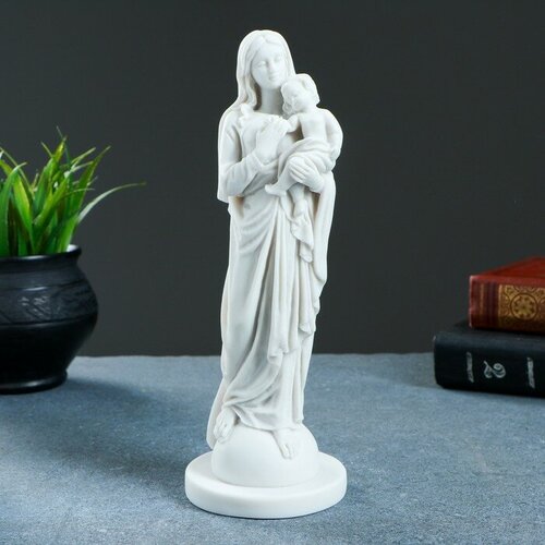 Статуэтка Дева Мария с младенцем 22х8см, белая / мраморная крошка