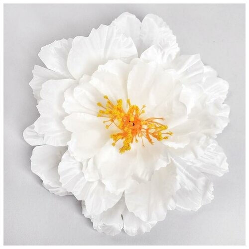 Белый цветок для свадебного декора. 30.5 х 23 х 1.8 см 1675697
