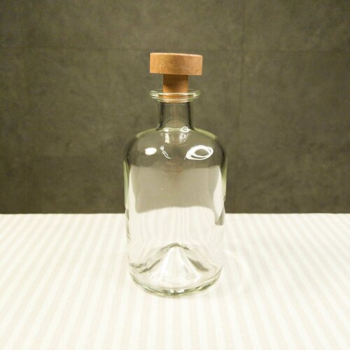 Бутылка стеклянная с пробкой, 500 мл, 1 шт