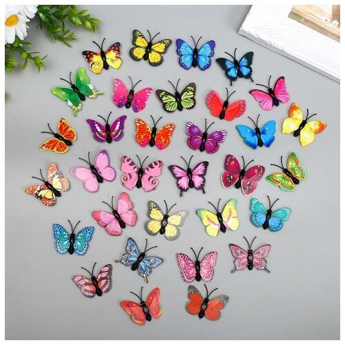 Магнит пластик "Бабочка одинарные крылышки разноцветные" 4,5 см, 100 штук