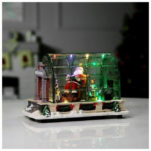Luazon Lighting Светодиодная фигура «Дед Мороз в кресле» 23 × 15 × 14 см, полистоун, батарейки ААх3 (не в комплекте), USB, свечение мульти