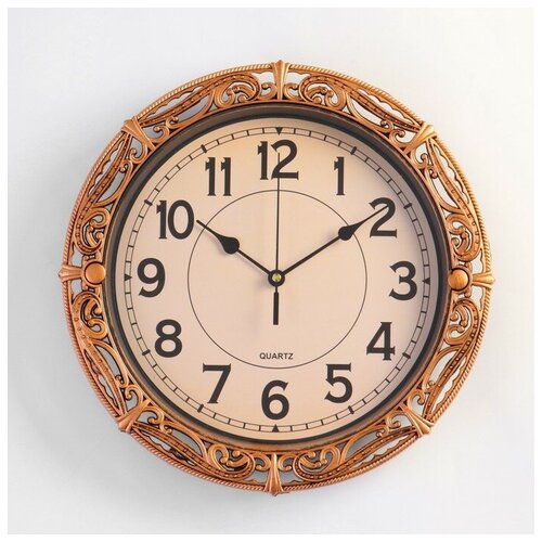 Часы настенные, серия: Классика, "Джоана", дискретный ход, d-30 см, бронза