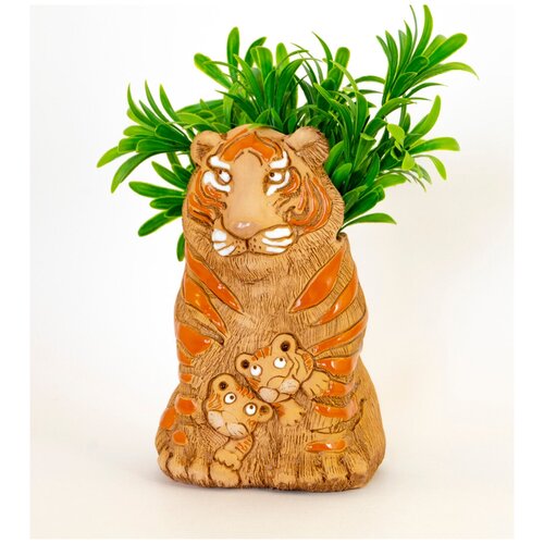 Авторское керамическое кашпо для цветов ручной работы, Тигрица с тигрятами
