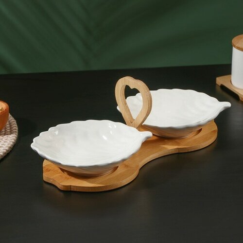 Набор салатников керамических на деревянной подставке , 3 предмета: 2 салатникаЮ подставка-держатель, цвет белый