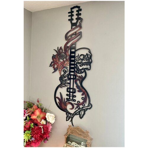 Панно из металла на стену Гитара с черепом