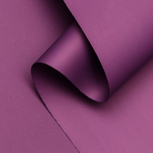 Пленка для цветов тонированная, матовая, пурпур пастель, 0,5 х 10 м, 65 мкм