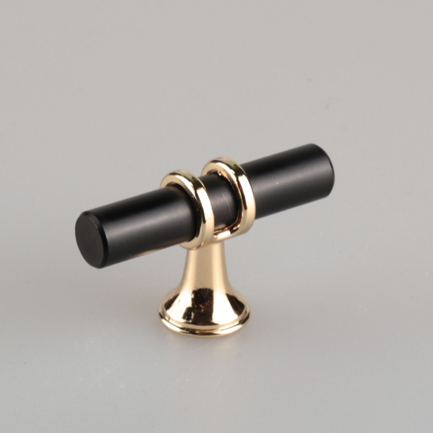 Ручка-кнопка Brante RK.1016.A.Knob.BK черный-золото 8 шт