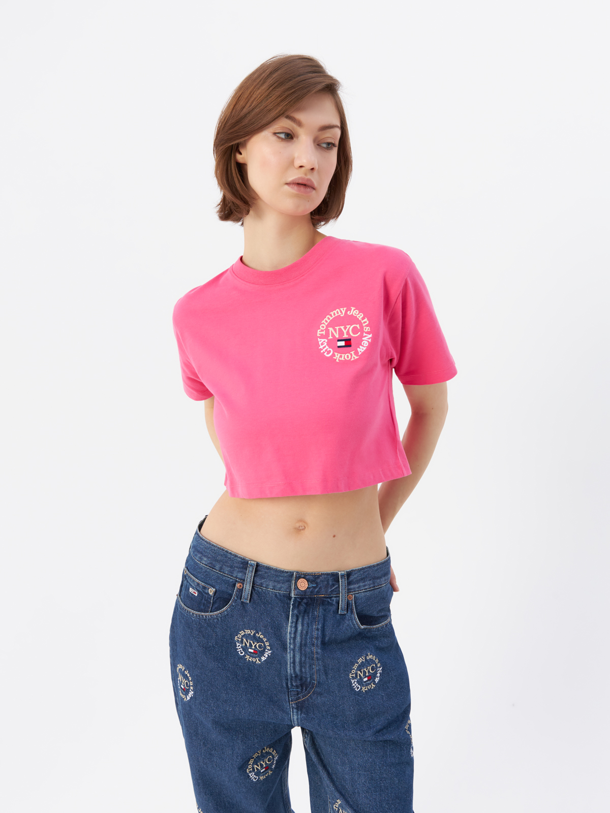 Футболка женская Tommy Jeans DW0DW13691THW розовая, размер XS